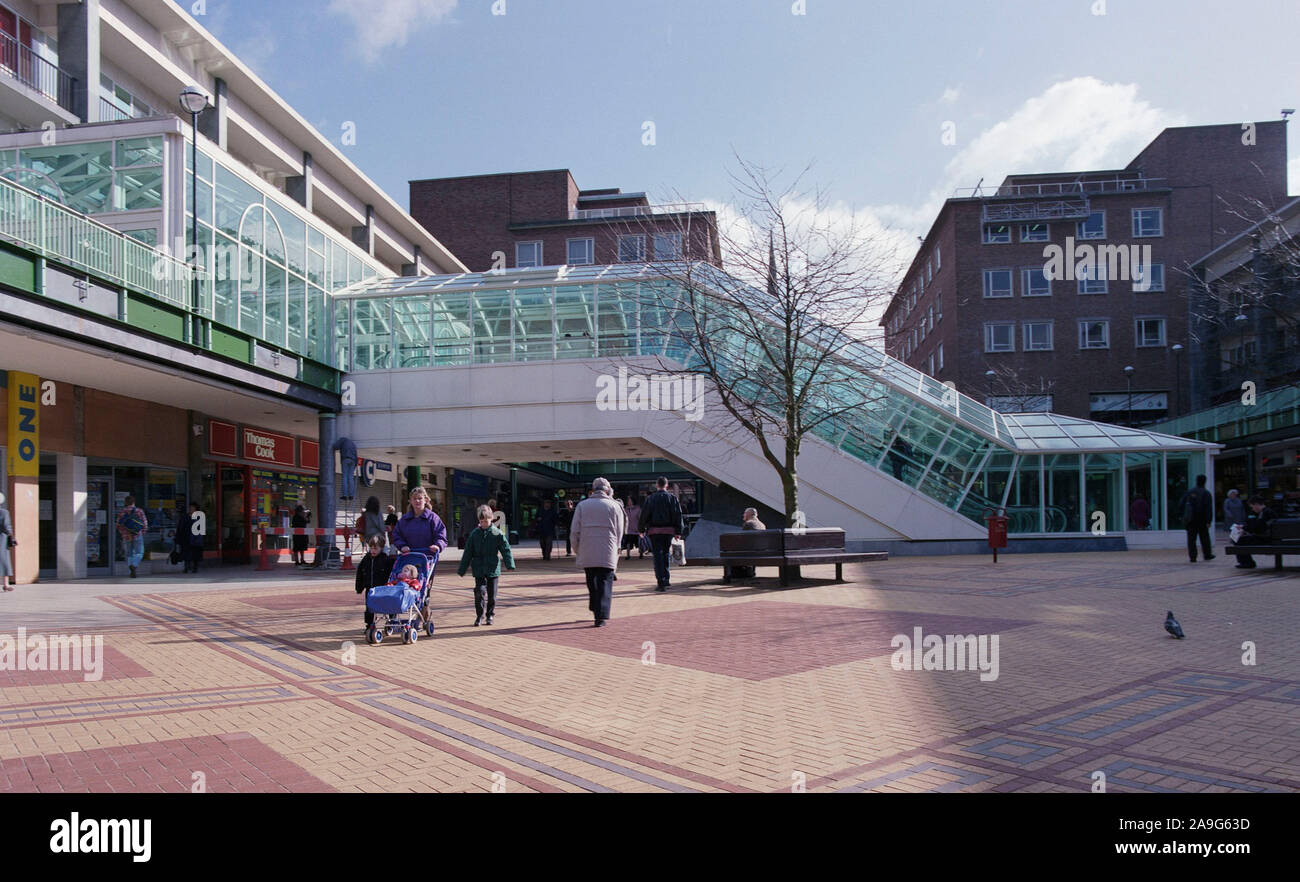 Coventry City Centre Shopping Stock Photos & Coventry City Centre ...