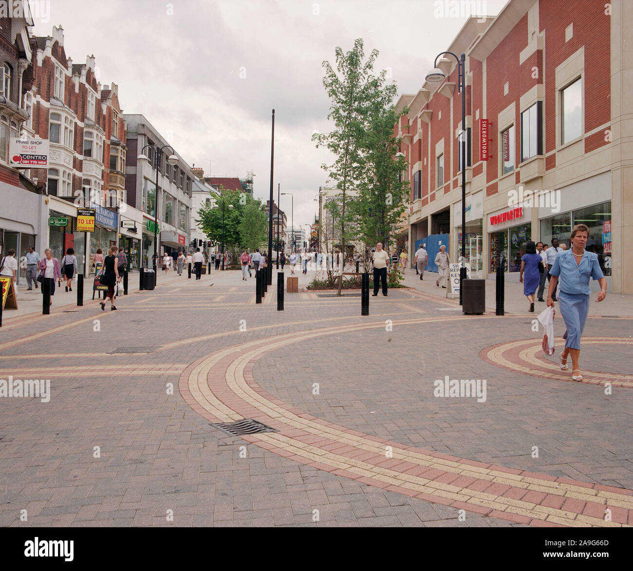 Sutton surrey centre hi-res stock photography and images - Alamy