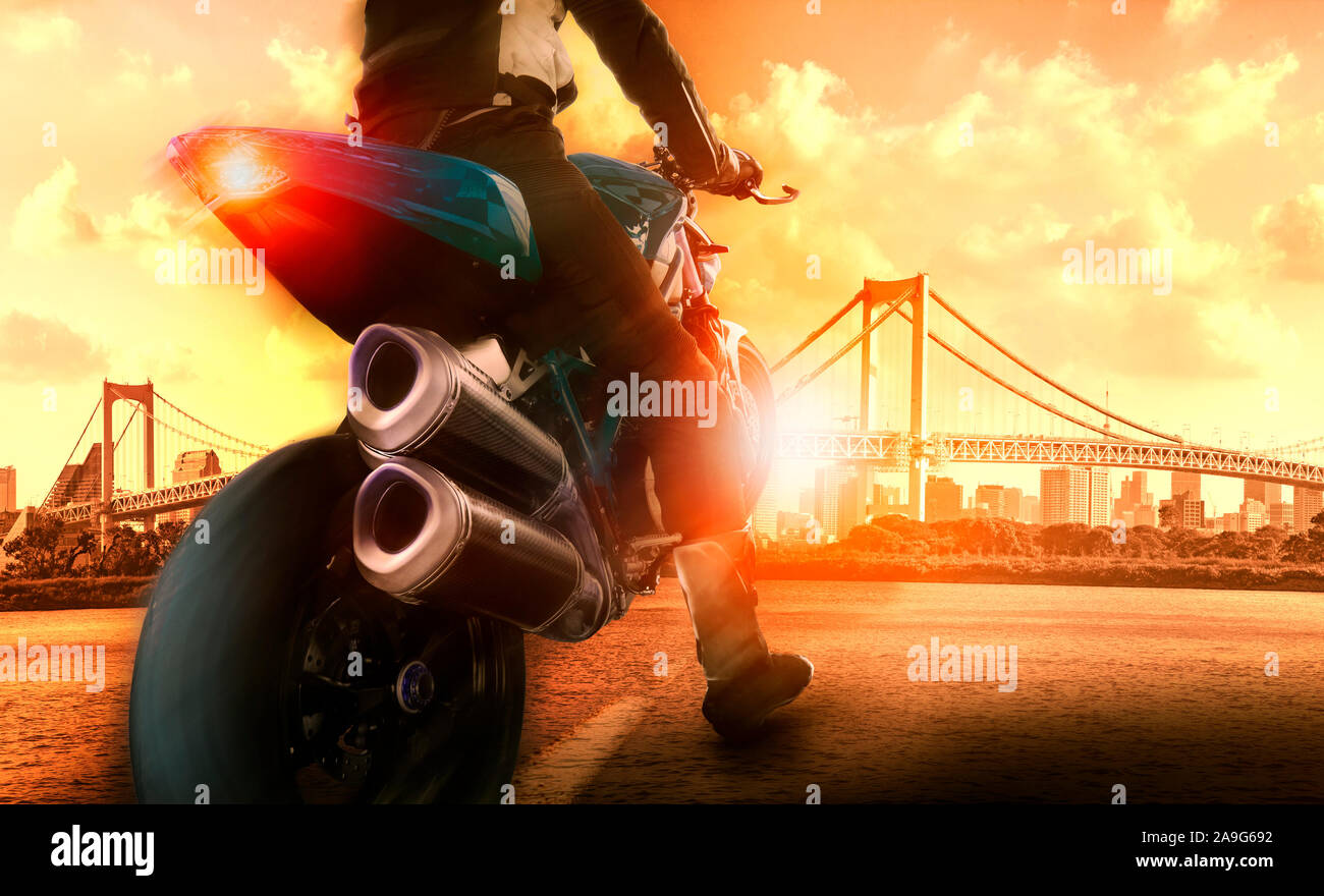 Motorcycle lift hi-res stock photography and images - Alamy