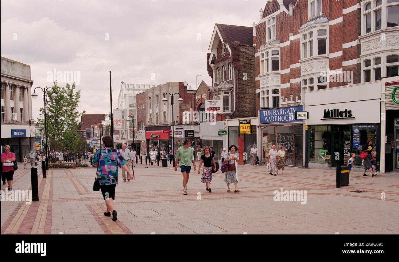 Sutton surrey centre hi-res stock photography and images - Alamy