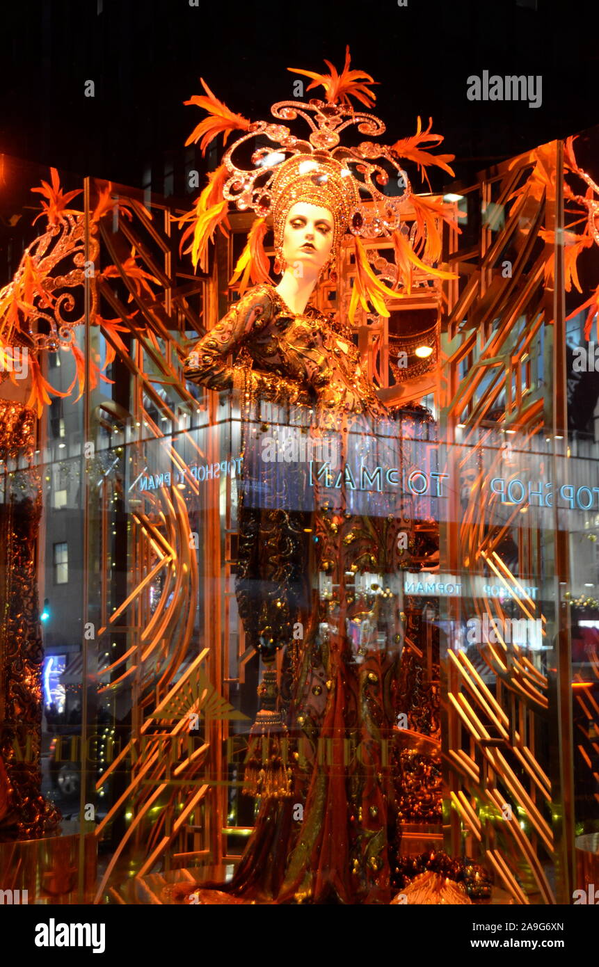 Holiday window display at Saks Fifth Avenue, New York City Stock Photo ...