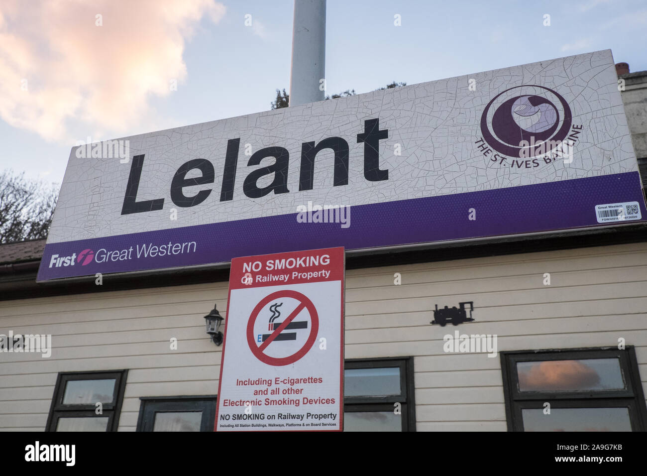 Lelant cornwall small branch line hi-res stock photography and images ...