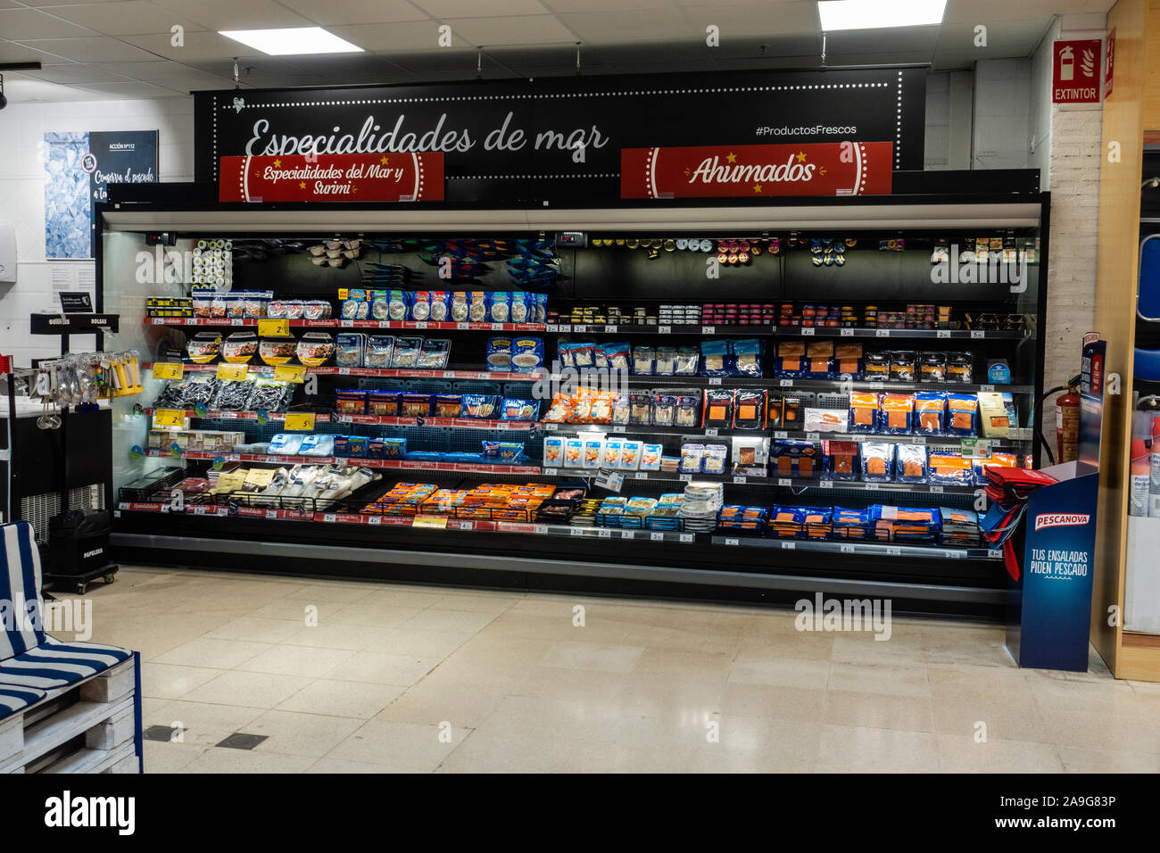 Carrefour hypermarket hi-res stock photography and images - Alamy