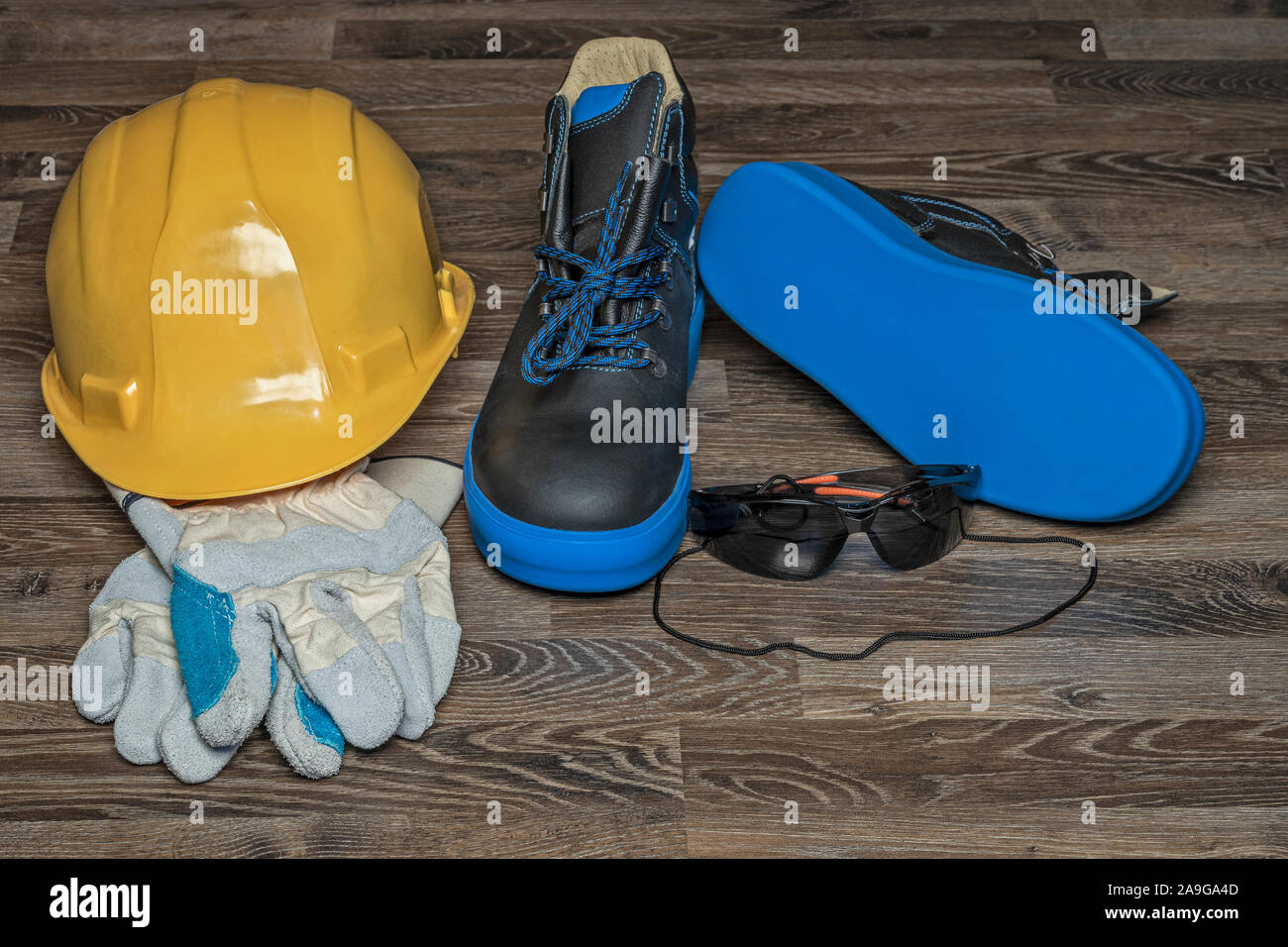 Personal protective equipment for asphalt installation work Stock Photo ...