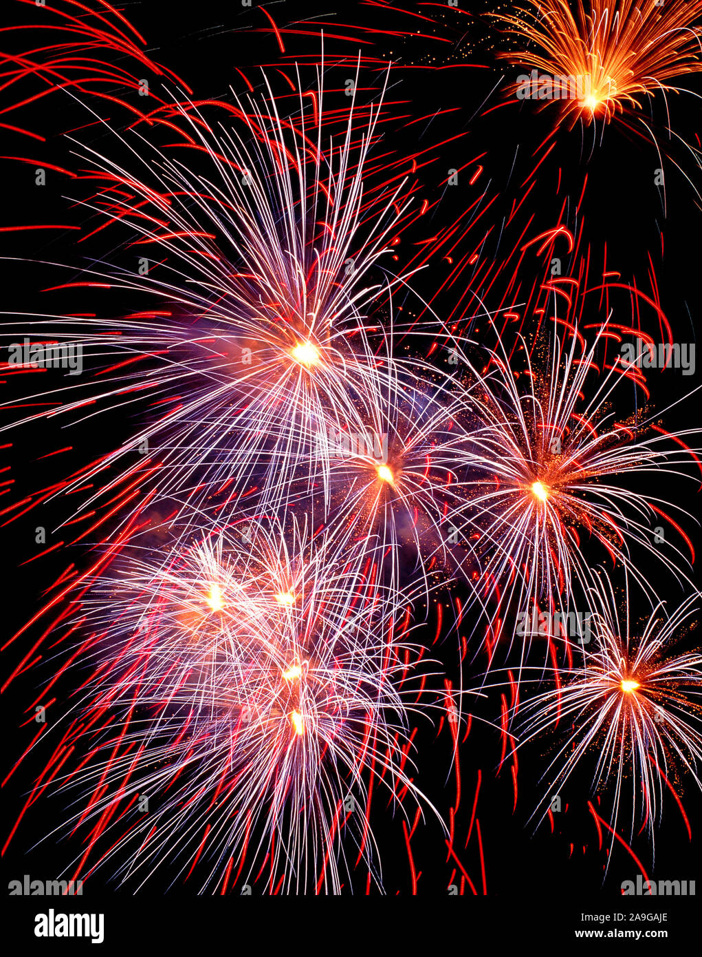 Feuerwerk in Montreal, Kanada , Golden Jupiter Trophy Stock Photo - Alamy