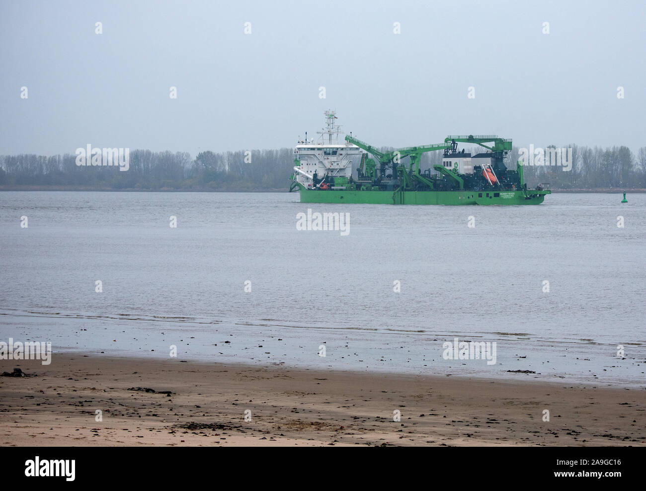 Bonny river hi-res stock photography and images - Alamy