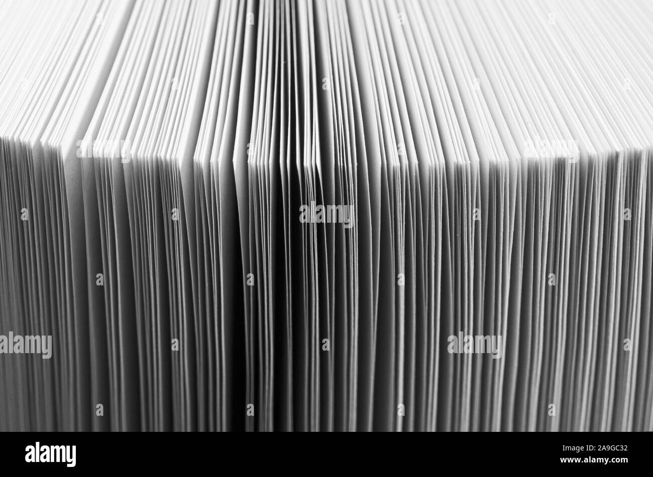White open-book pages close-up. ready to read Stock Photo - Alamy