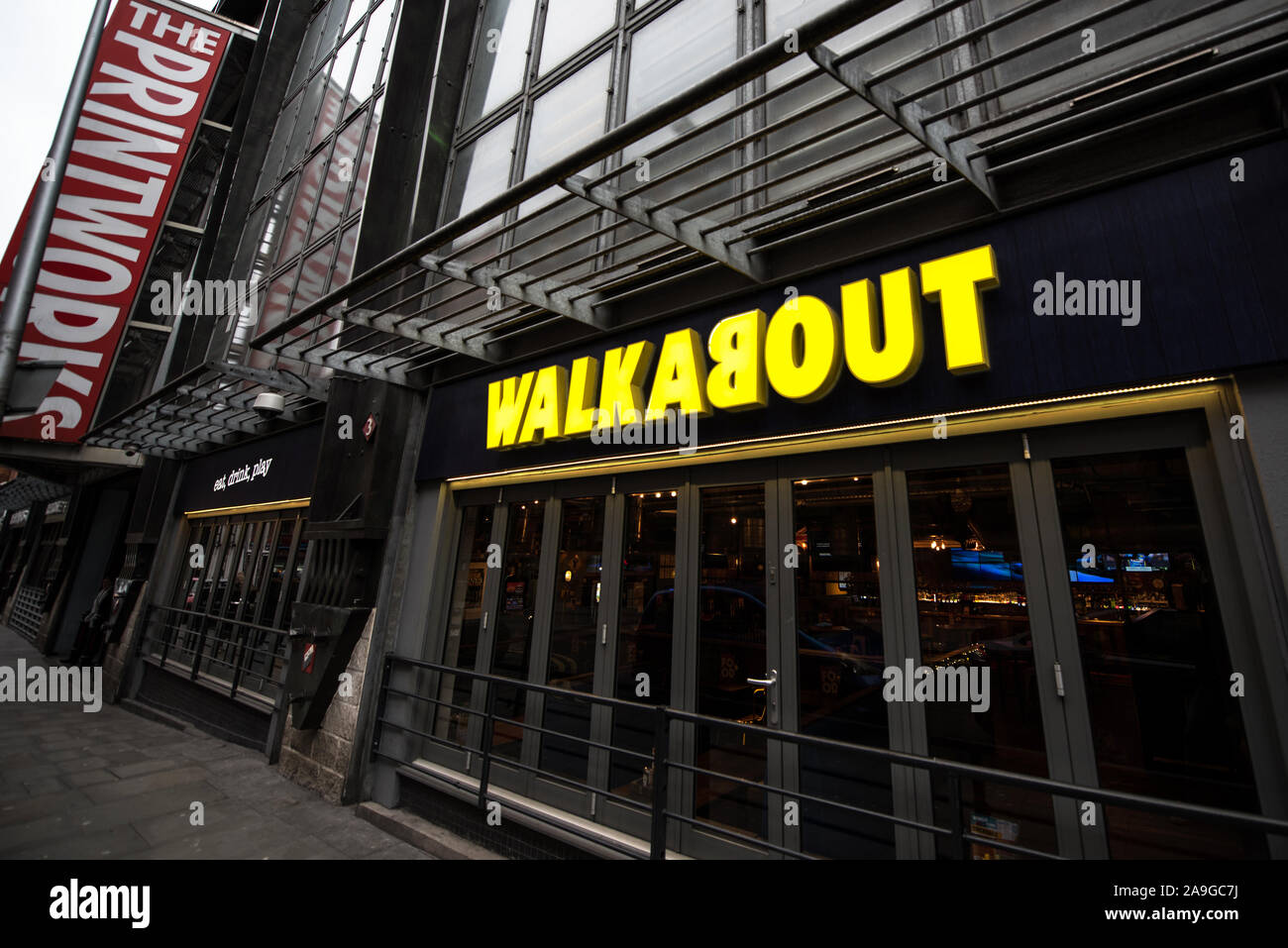 Walkabout bar hi-res stock photography and images - Alamy