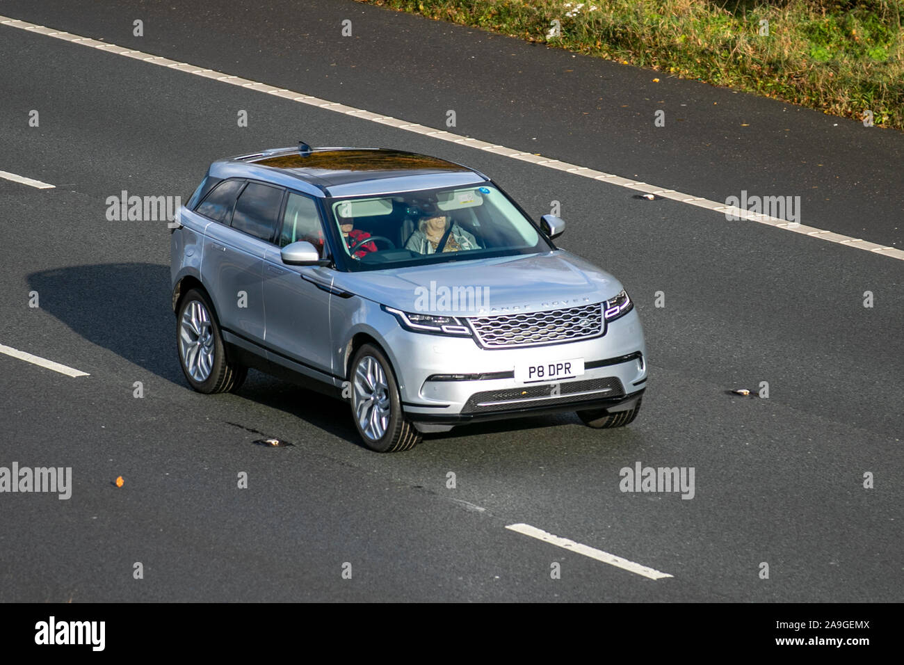 2017 Land Rover Range Rover Velar SE D240; UK Vehicular traffic ...