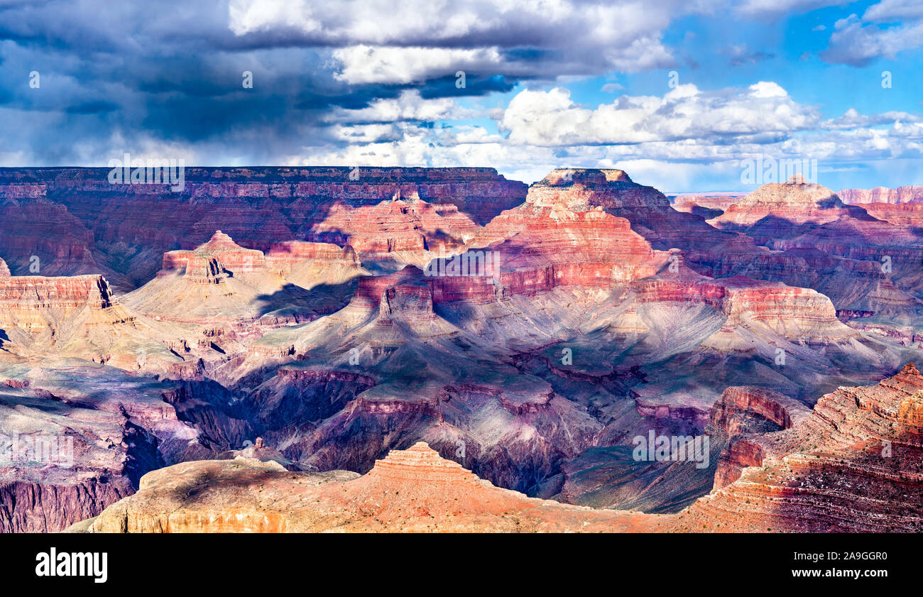Landscape of the Grand Canyon in Arizona, USA Stock Photo - Alamy