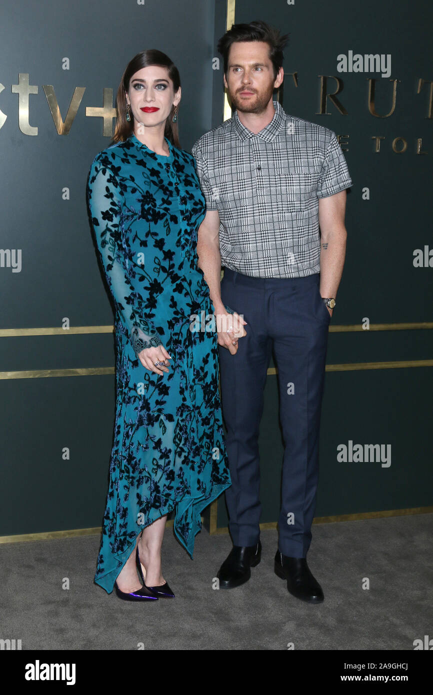 November 11, 2019, Beverly Hills, CA, USA: LOS ANGELES - NOV 11: Lizzy ...