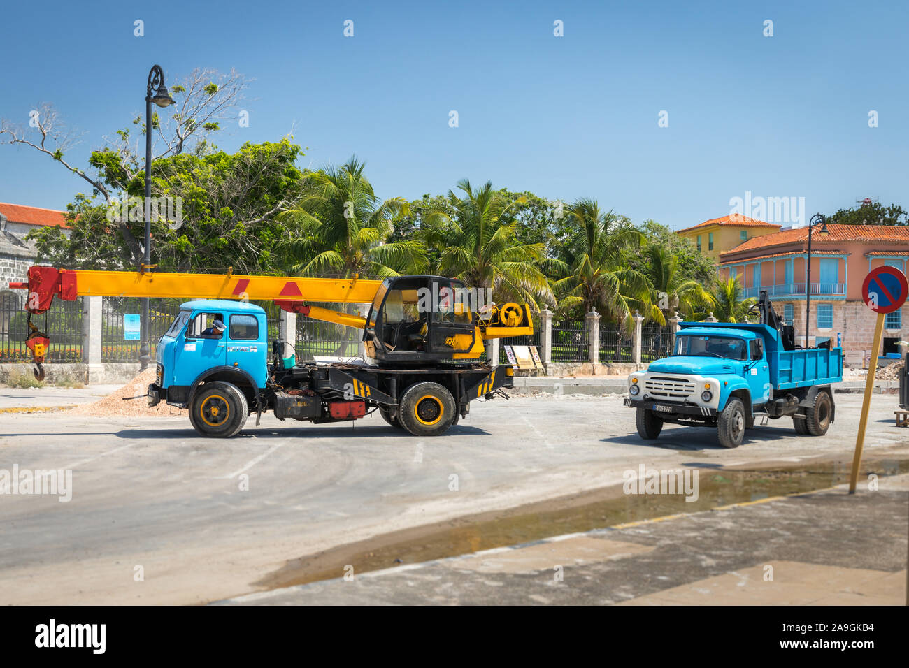 Classic trucks hi-res stock photography and images - Alamy