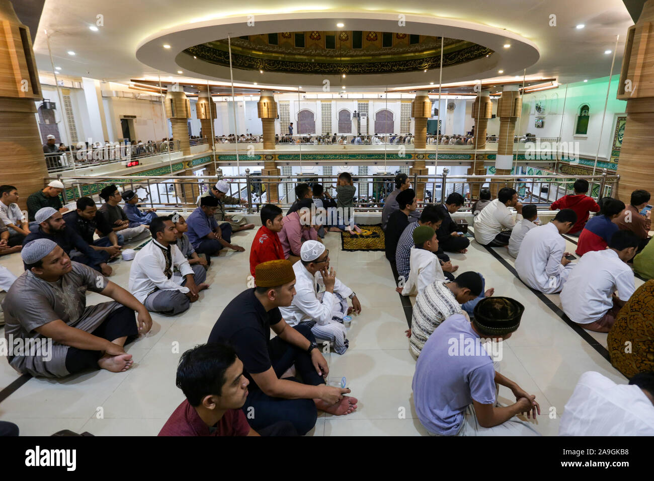 Celebration of congregational prayers at the Oman Mosque or Al Makmur ...