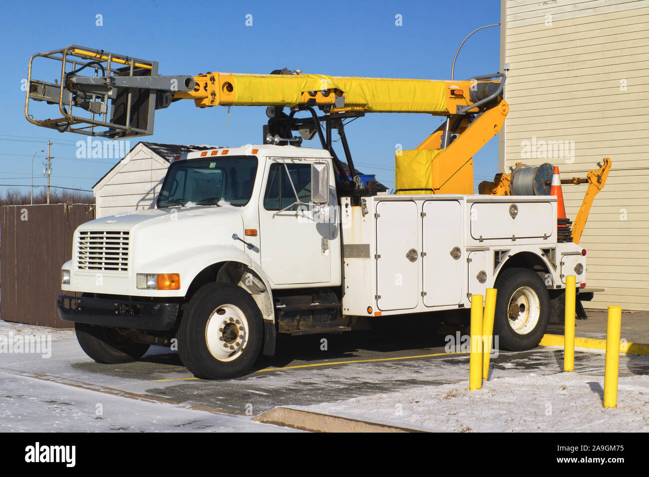 Utility truck hi-res stock photography and images - Alamy