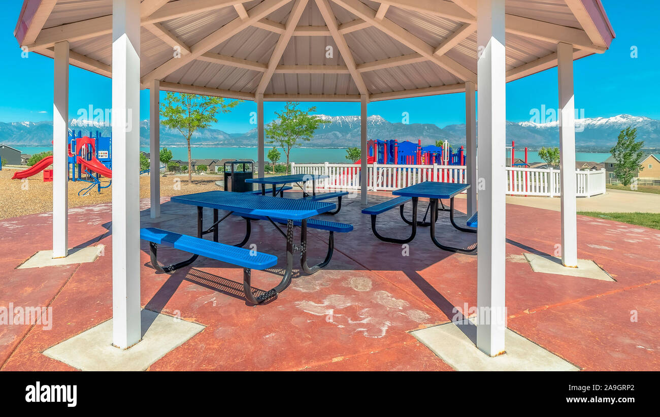 Panorama frame Octagon shape pavilion with scenic Timpanogos mountains ...