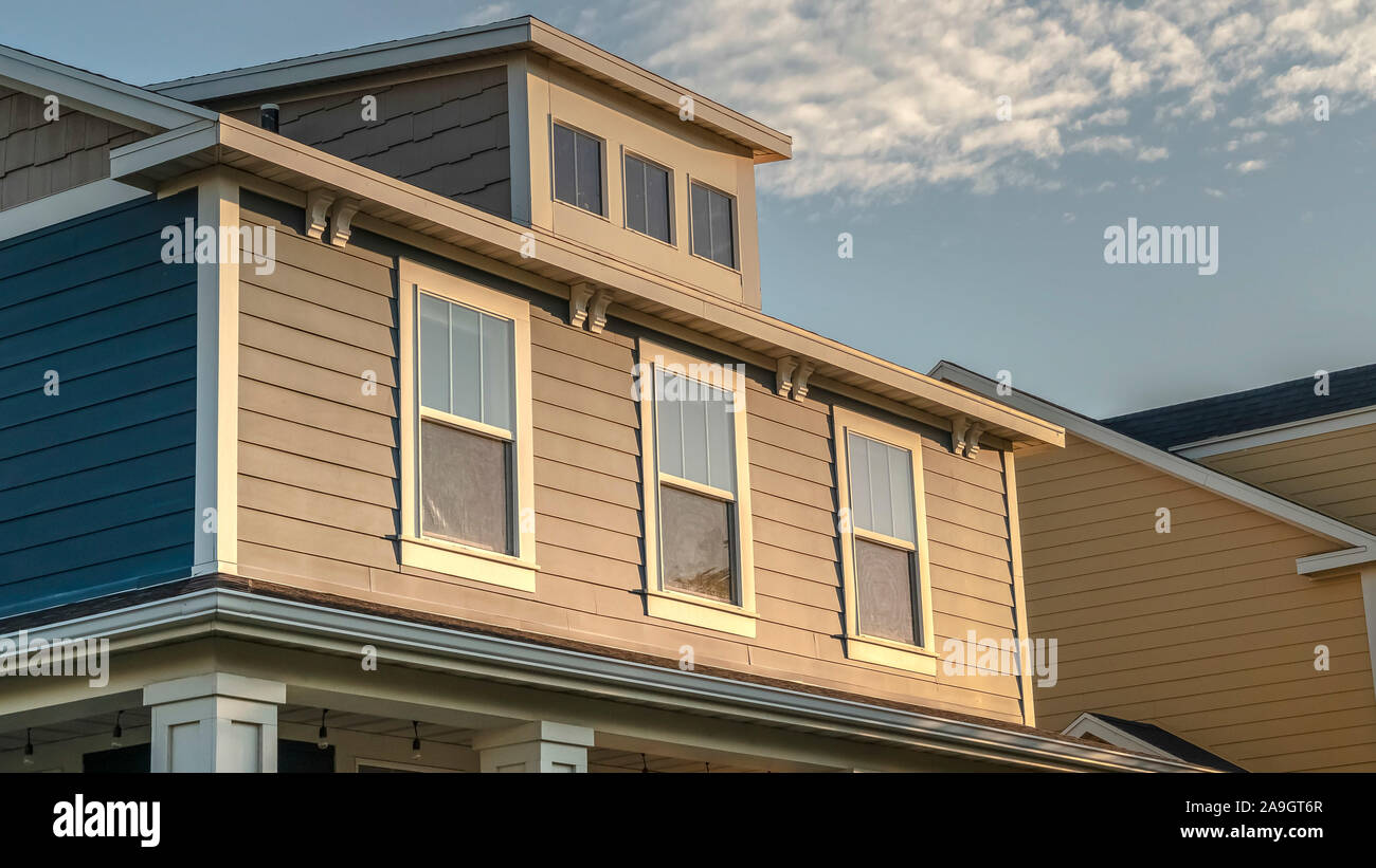 Timber frame upper storey hi-res stock photography and images - Alamy