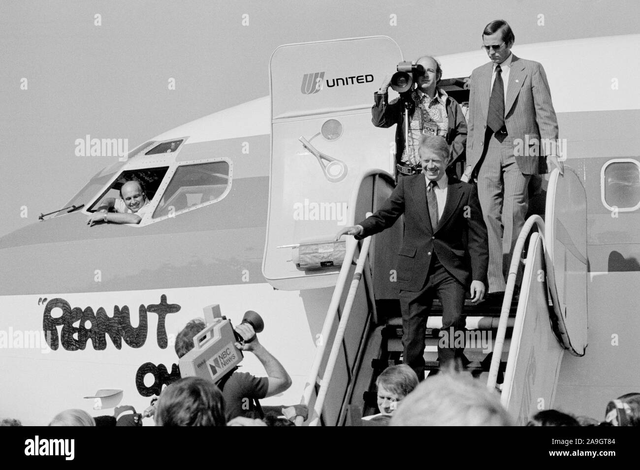1976 airplane hi-res stock photography and images - Alamy
