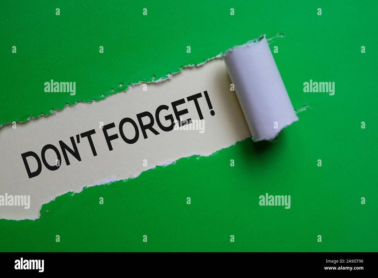 Dont forget label sign hi-res stock photography and images - Alamy