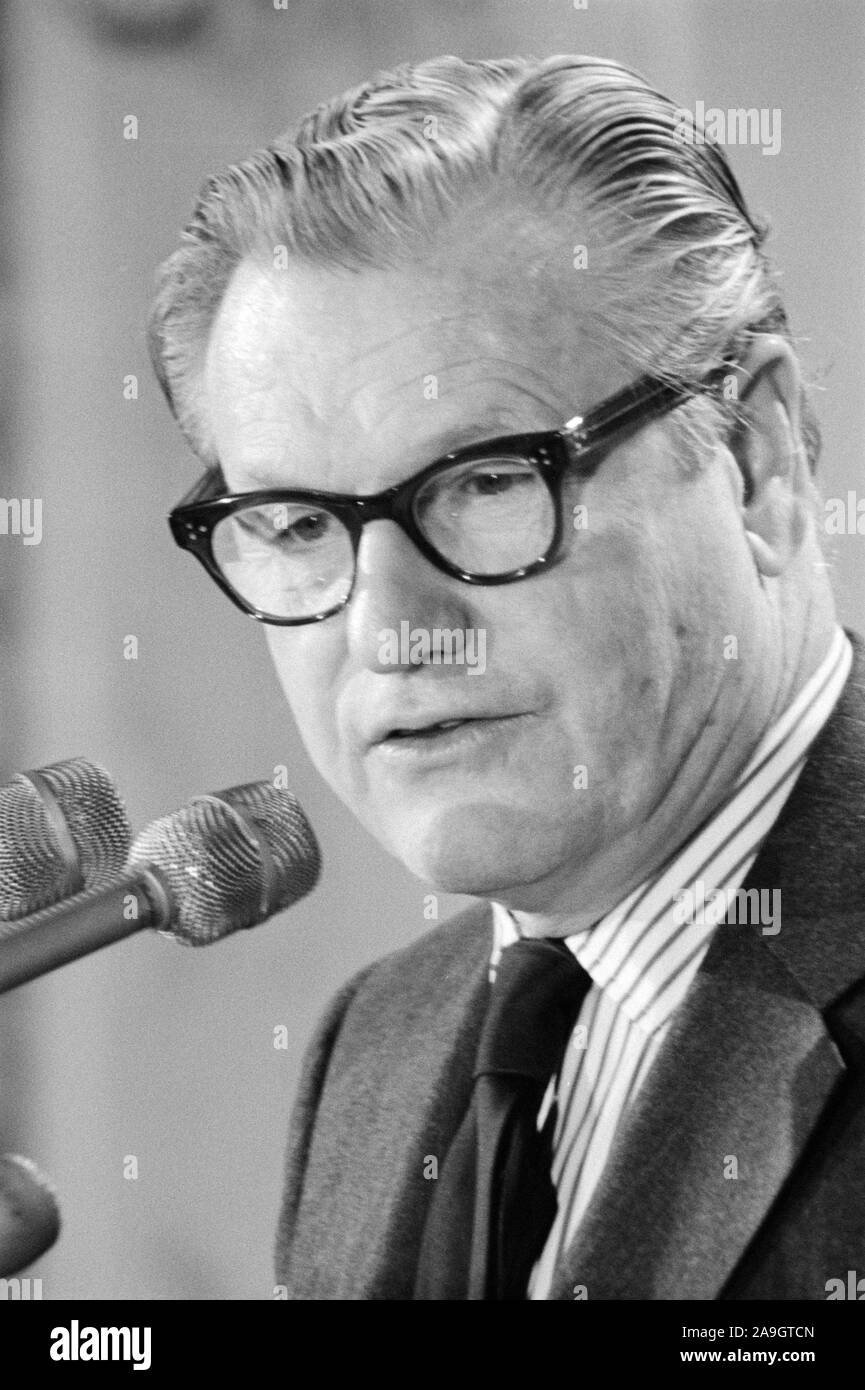 Nelson rockefeller vice president hi-res stock photography and images ...