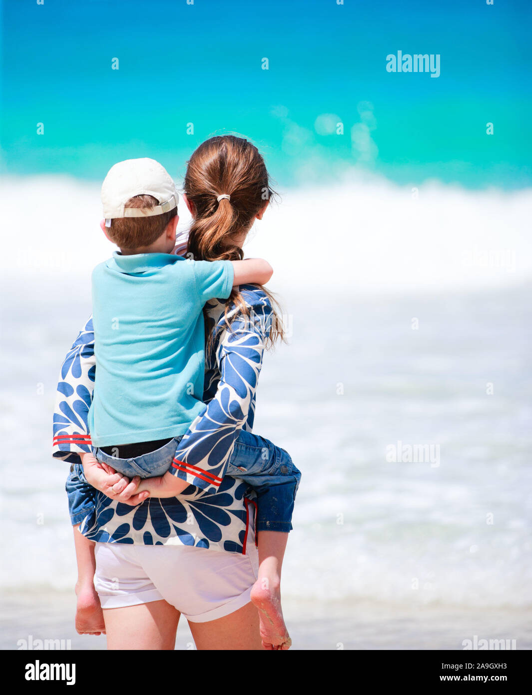 Mutter tochter urlaub meer hi-res stock photography and images - Alamy