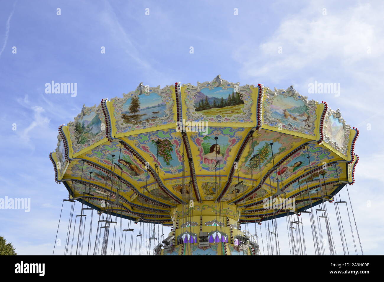 swing carousel on wilbasen funfair 2019 Stock Photo - Alamy