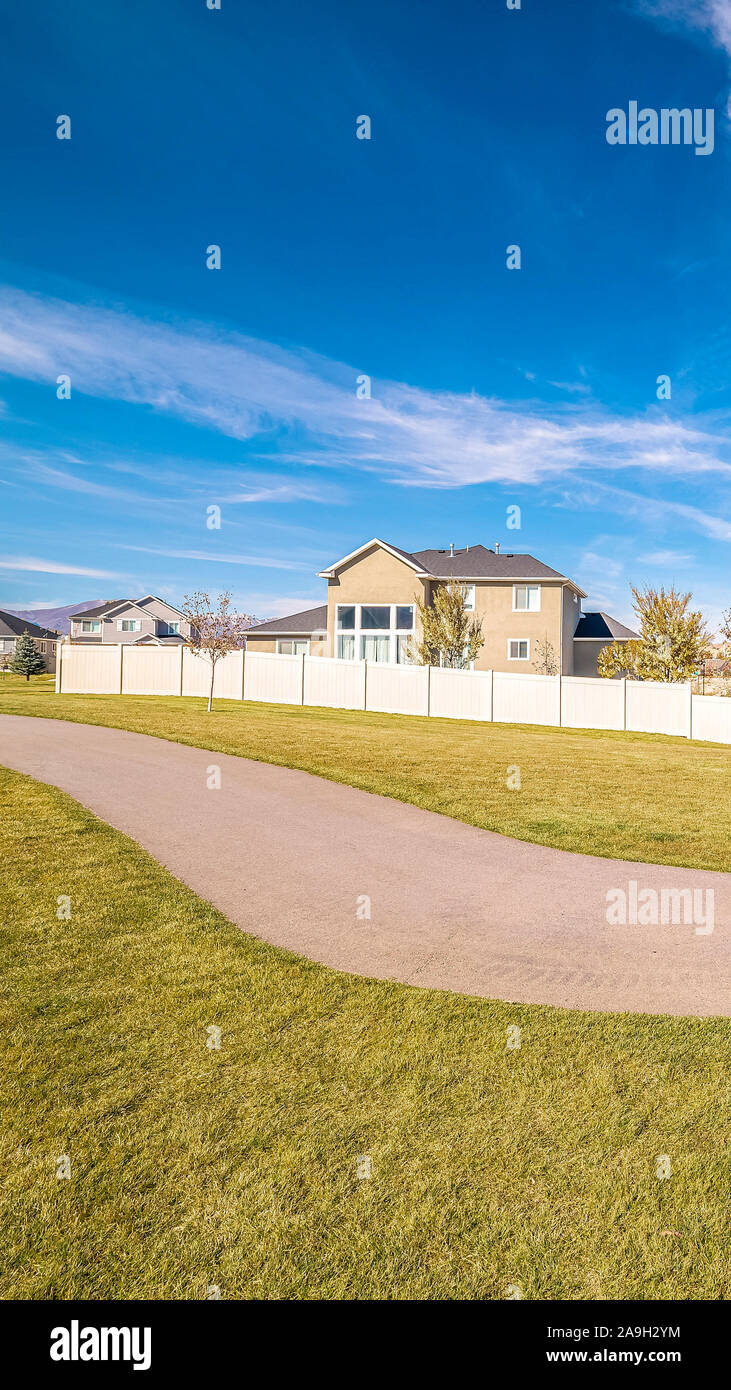 Grassed Lawns High Resolution Stock Photography and Images - Alamy