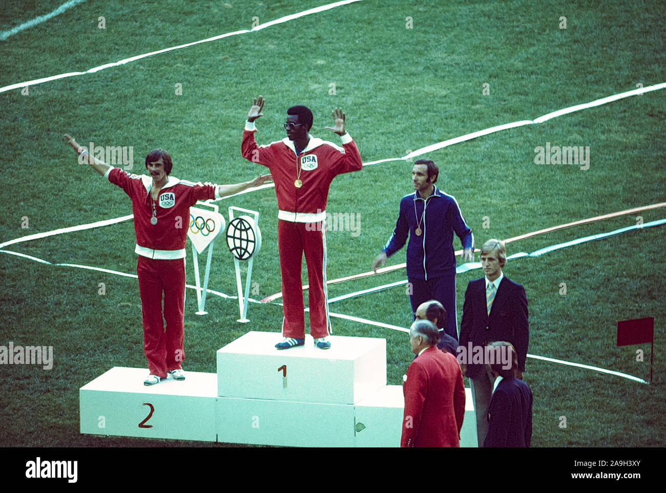 Edwin Moses (USA) competing at the 1976 Olympoic Summer Games Stock ...