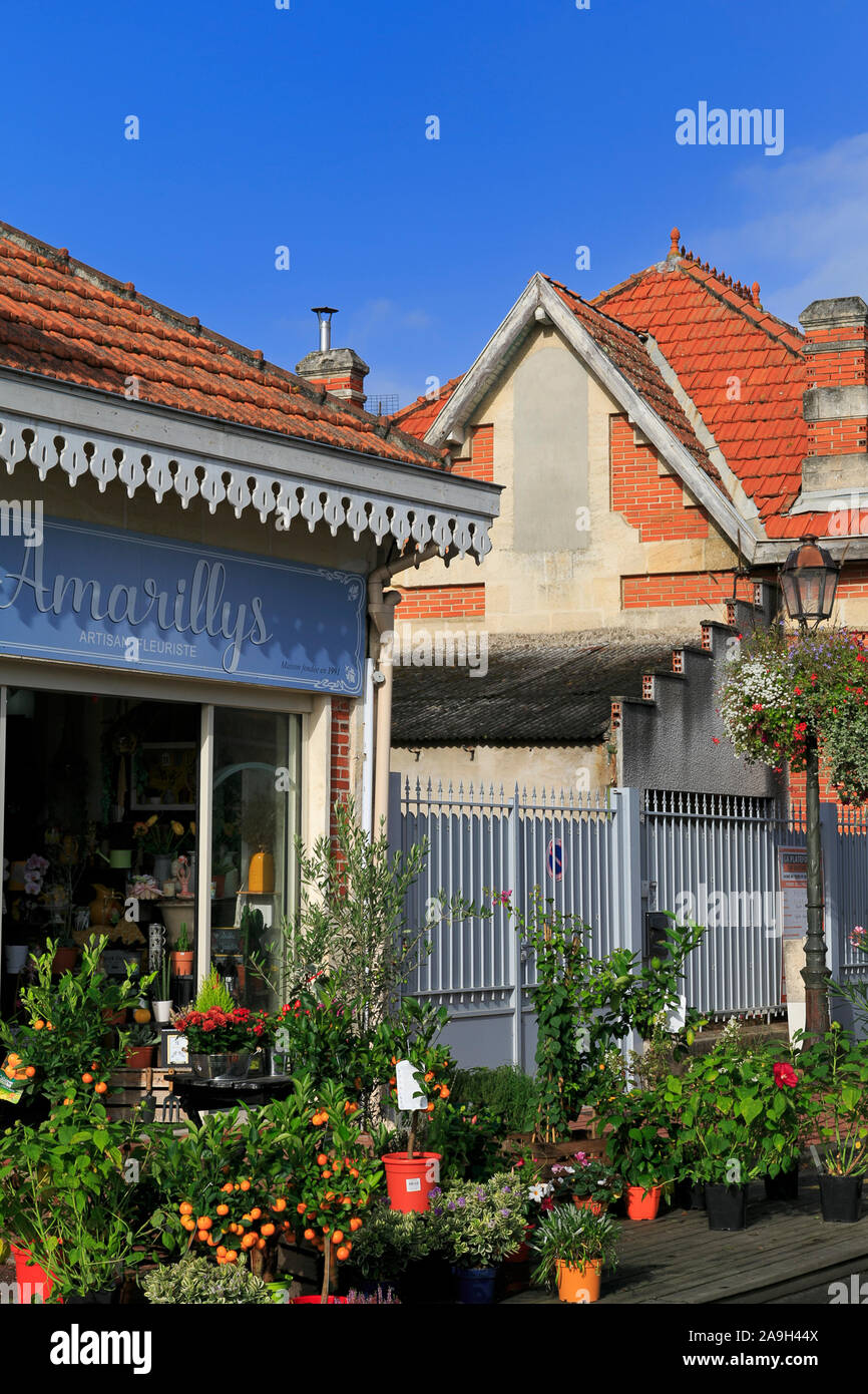 Soulac sur mer hi-res stock photography and images - Alamy