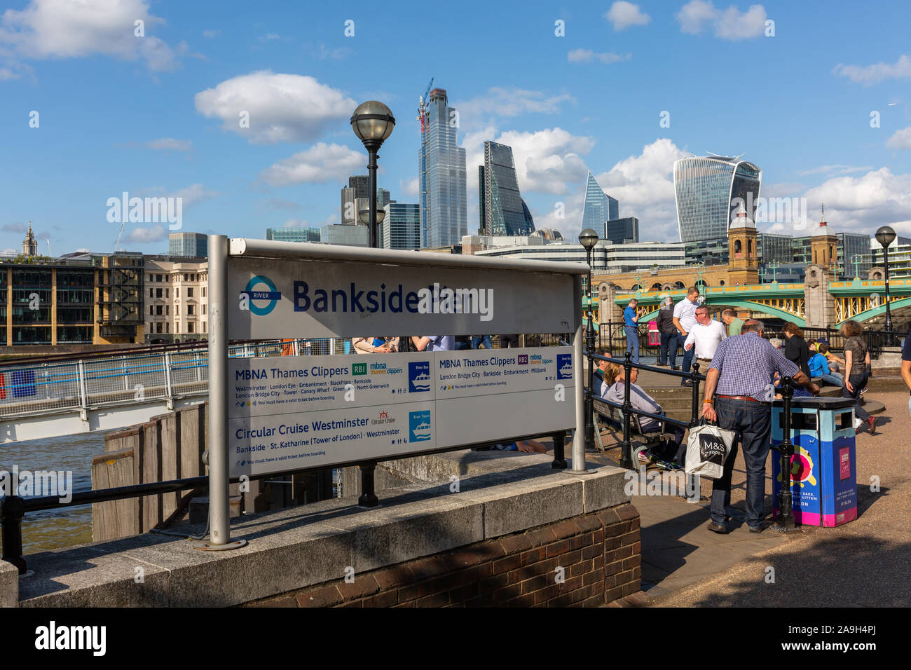 Walkie talkie london sign skyscraper hi-res stock photography and ...