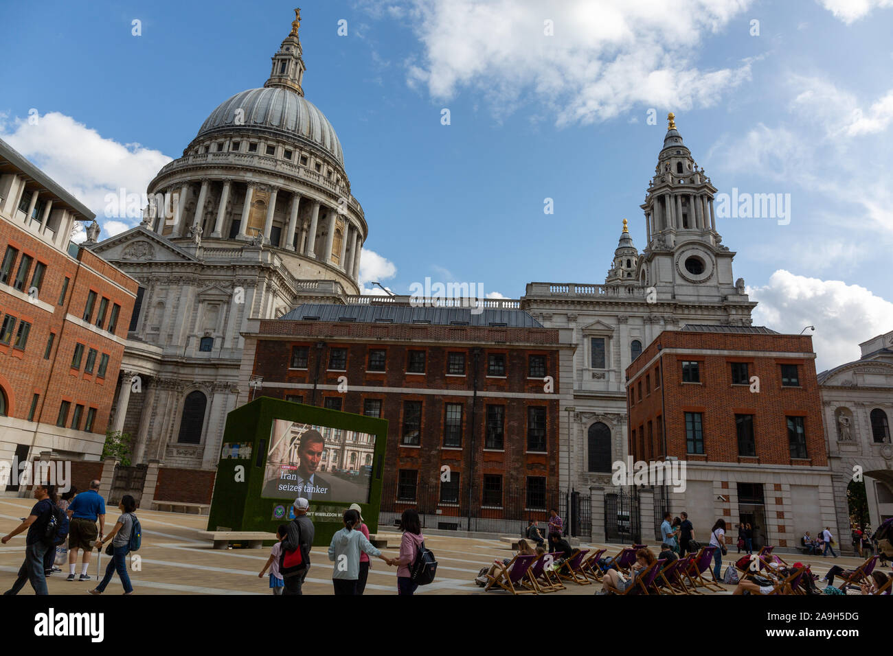 St Paul’s Cathedral, Paternoster Square, City of London Stock Photo - Alamy