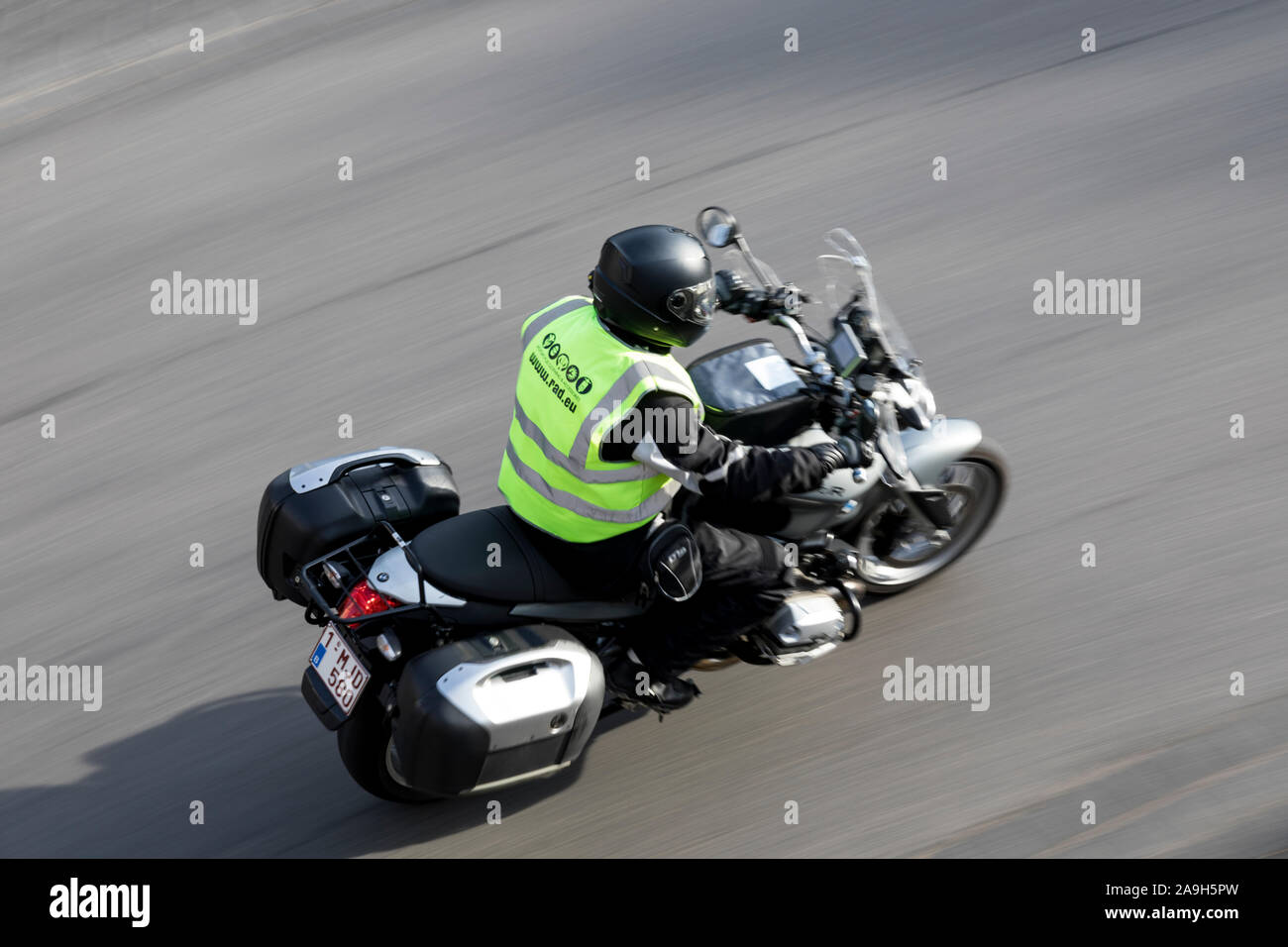 Rear view riding motorcycle hi-res stock photography and images - Alamy