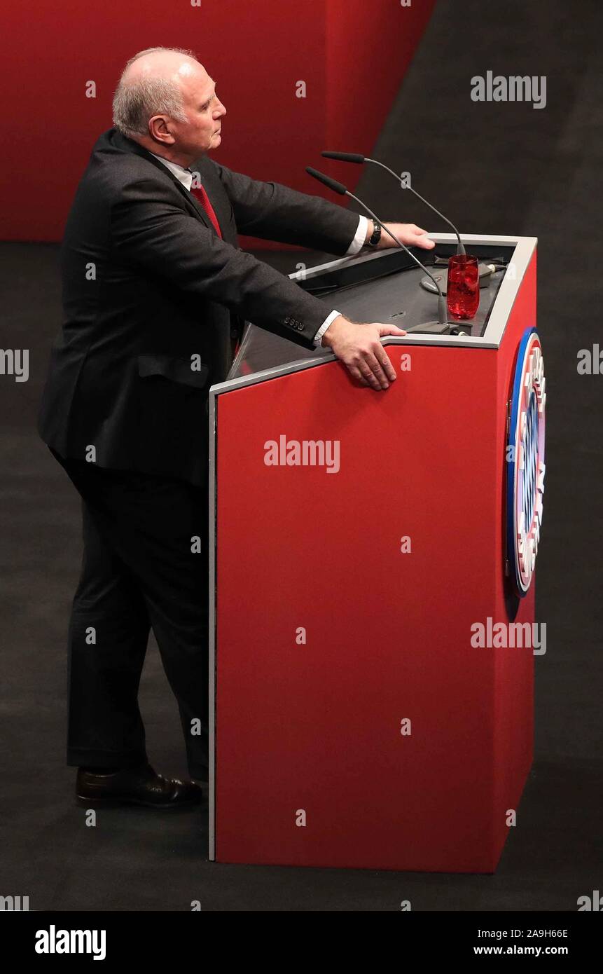 Uli figure hi-res stock photography and images - Alamy