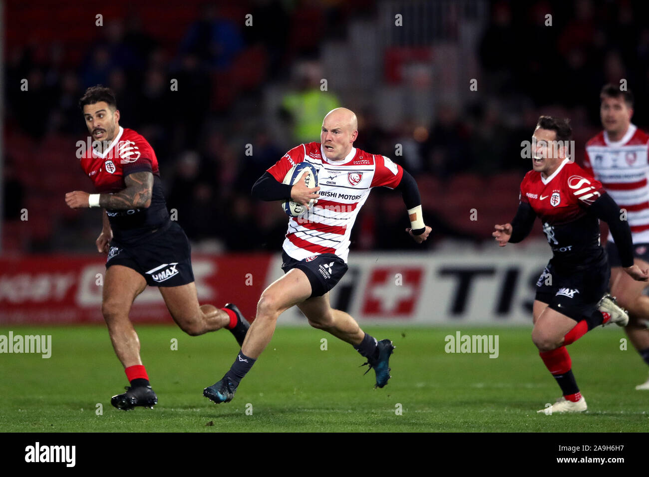 Pool five heineken cup match kingsholm hi-res stock photography and ...