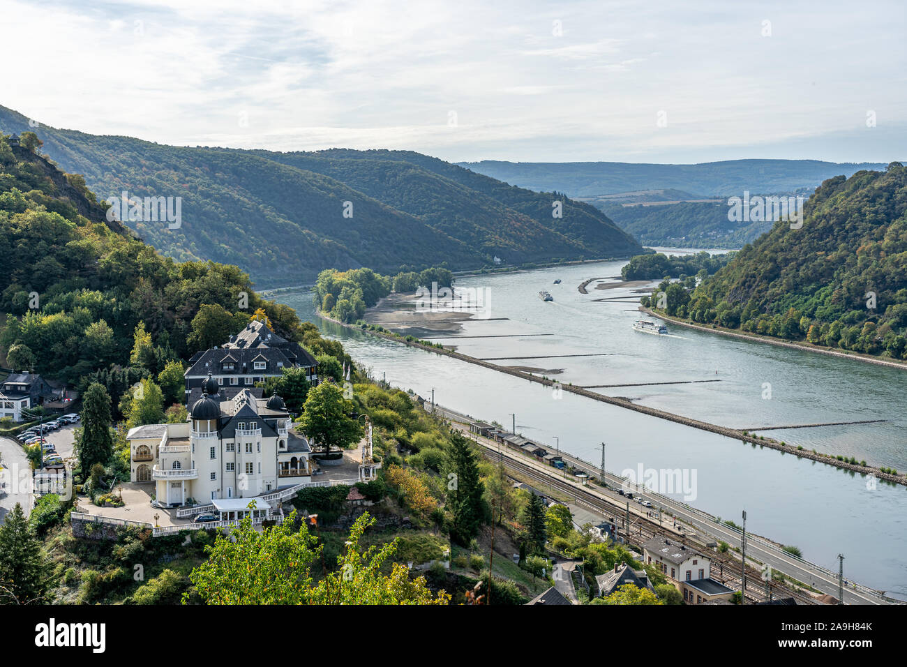 hiking on rheinsteig trail in the middle rhine valley, germany Stock ...
