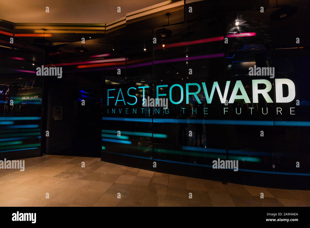 Downtown chicago retro hi-res stock photography and images - Alamy