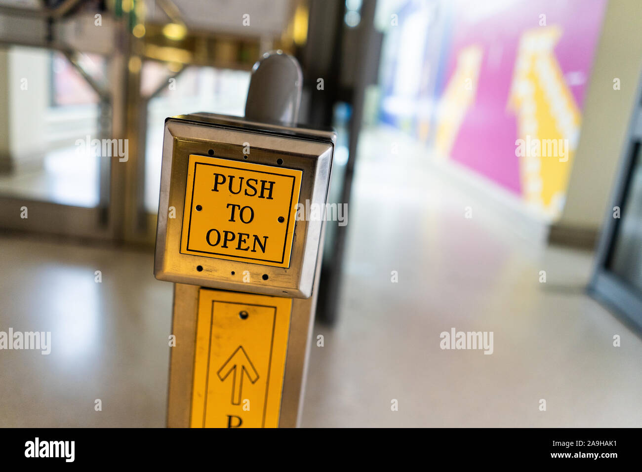 The disabled access button, push to open that lets people in ...