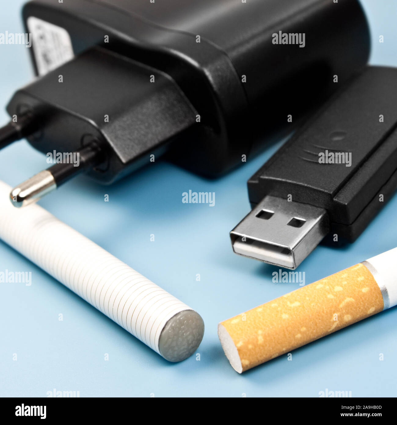 E-Zigarette / Electric smoking Stock Photo - Alamy