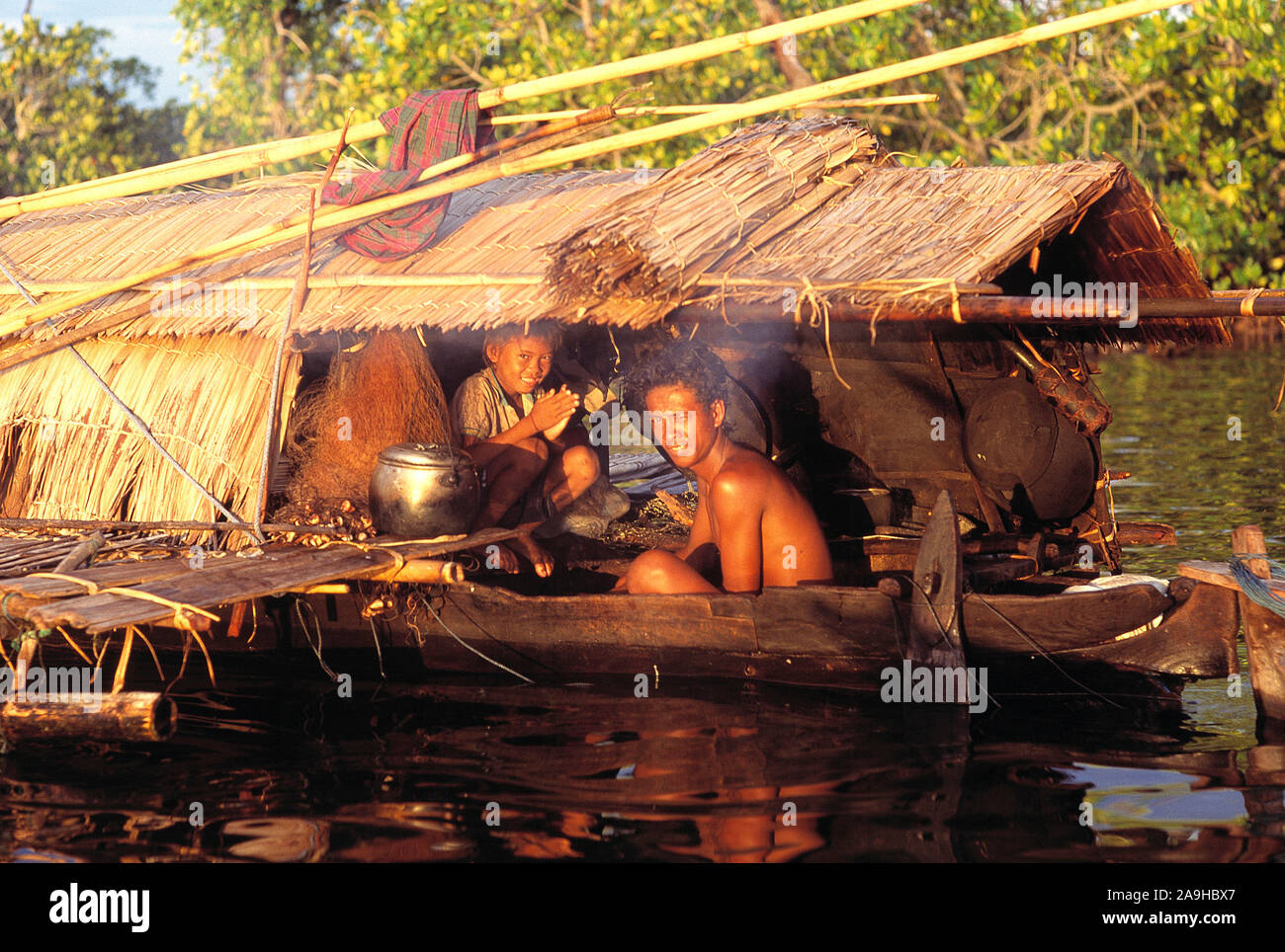 Sama bajau man hi-res stock photography and images - Alamy