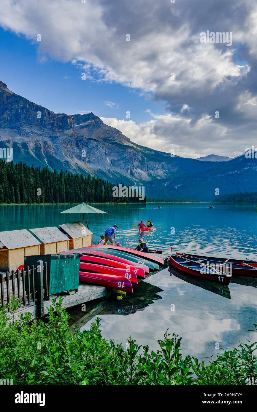 Red canoes, dock, Emerald Lake, Yoho National Park, British Columbia ...