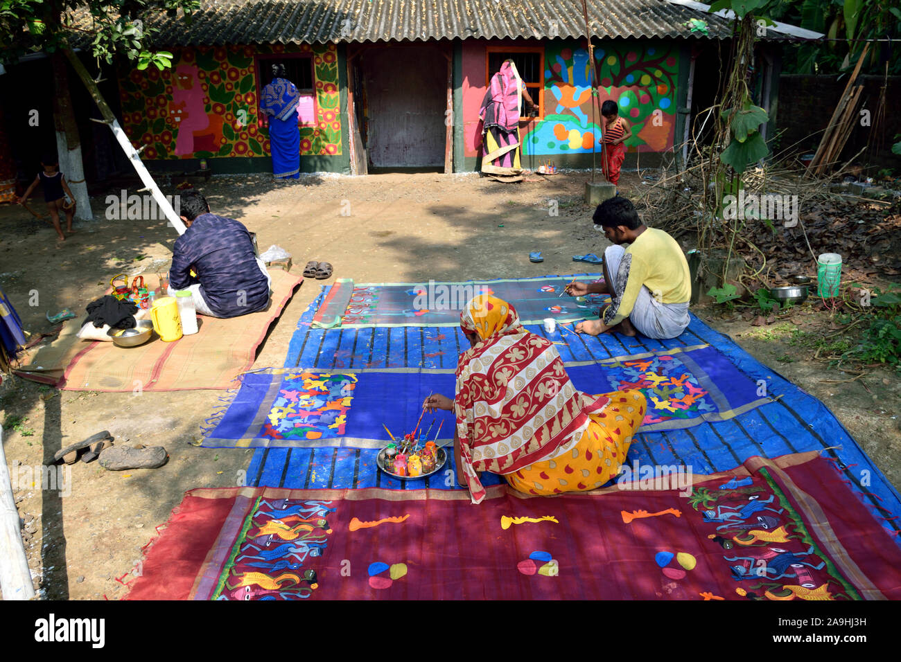 Patachitra west bengal hi-res stock photography and images - Alamy