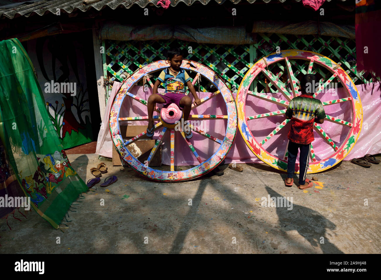 Patachitra art hi-res stock photography and images - Alamy