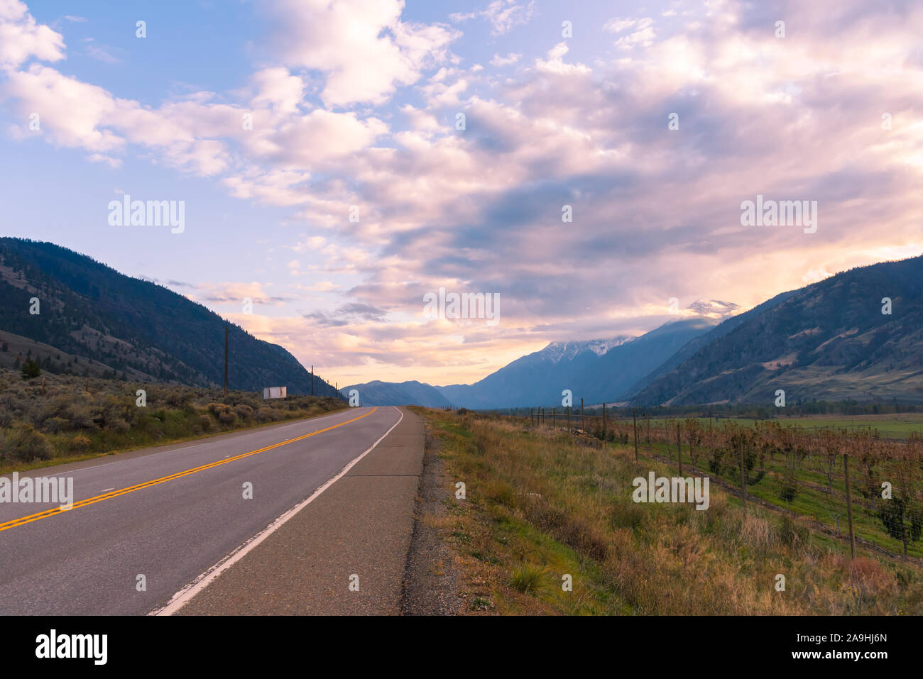 Crowsnest highway 3 british columbia hi-res stock photography and ...