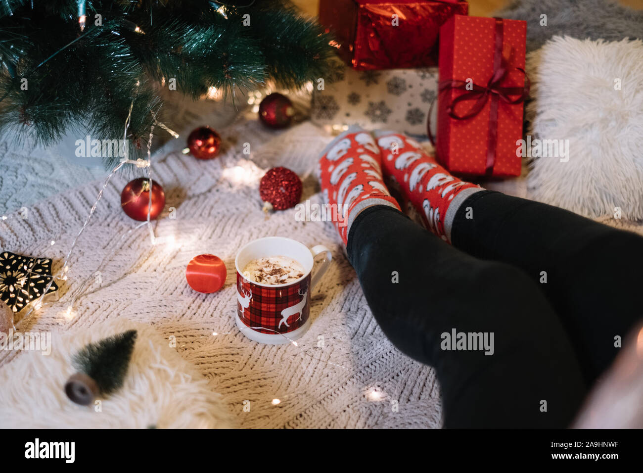 Womens Legs High Resolution Stock Photography and Images - Alamy