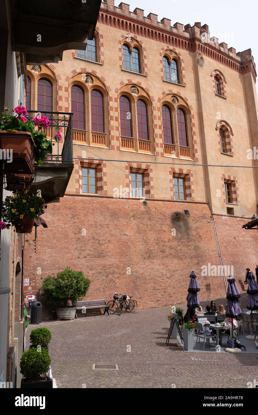 Barolo palace hi-res stock photography and images - Alamy