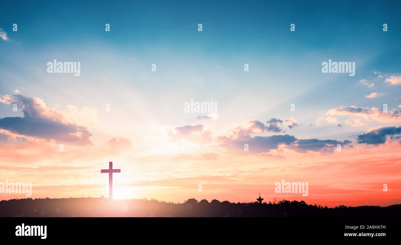 Christ Jesus concept: cross in the morning at sunrise Stock Photo - Alamy