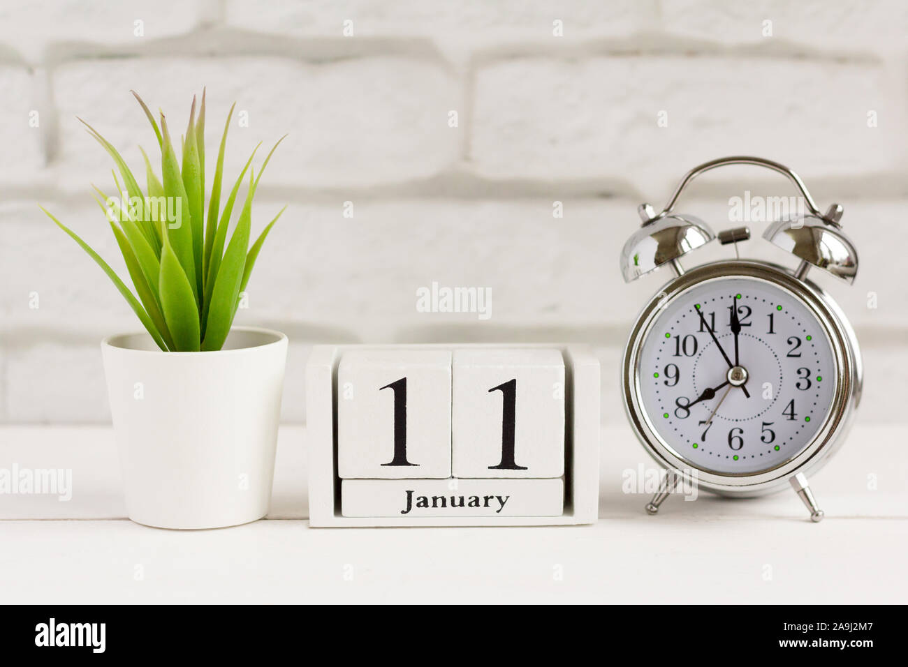 11 january calendar table hi-res stock photography and images - Alamy