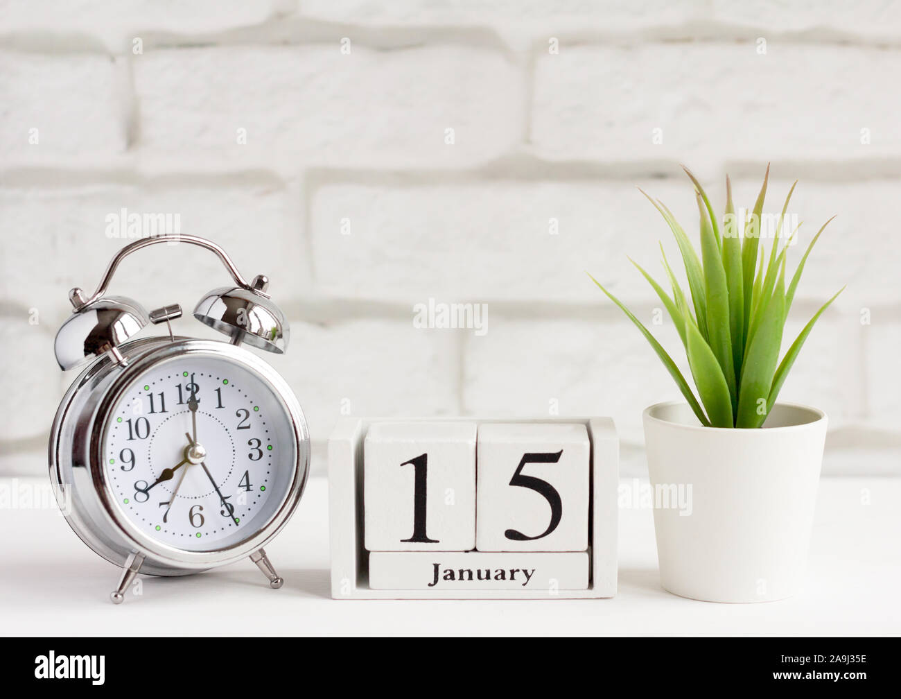 Daily calendar icon hi-res stock photography and images - Alamy