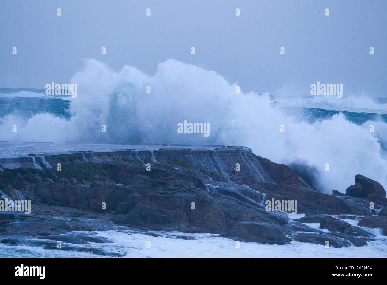 Hercules waves hi-res stock photography and images - Alamy