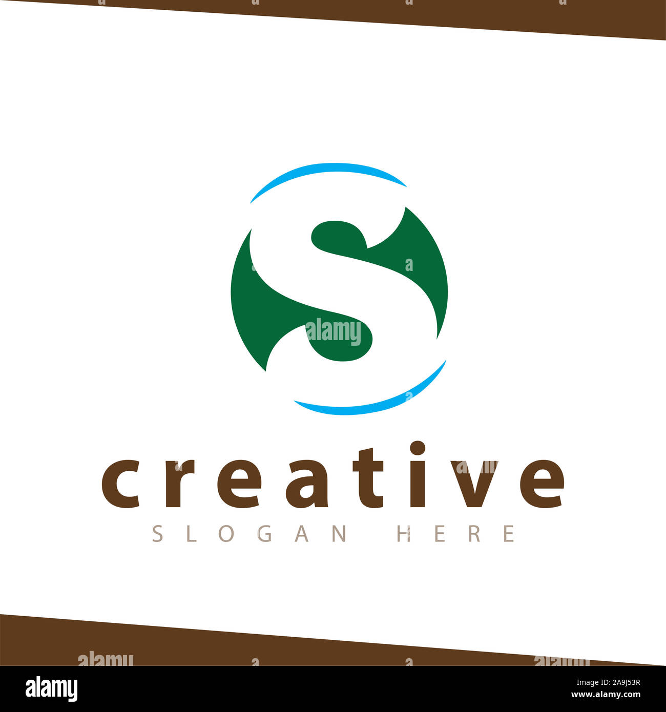 S Letter in circle logo Stock Photo - Alamy