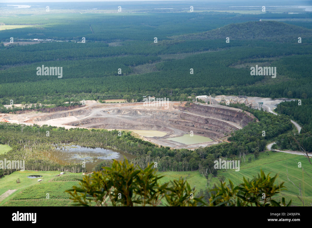 Industrial digging sand coast hi-res stock photography and images - Alamy